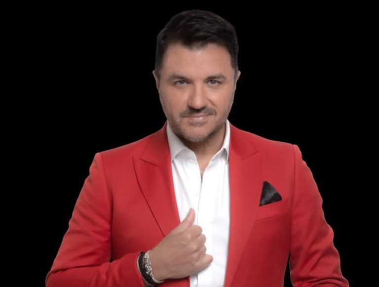 Maurício Manieri apresenta o show 'Classics' na Ribalta - Super Rádio Tupi