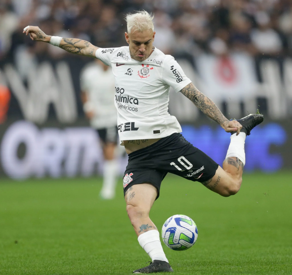 Róger Guedes aceita proposta do Al-Rayyan, do Catar, e está de saída do ...