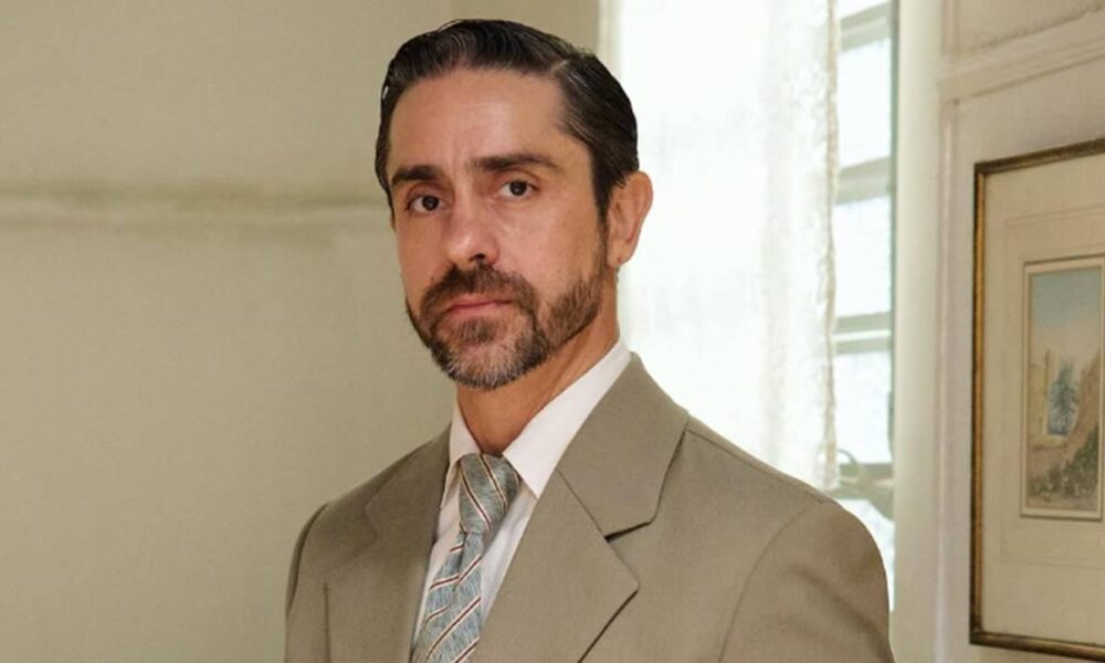 Felipe Abib: Ator de "Garota do Momento" revela vida como garçom ...