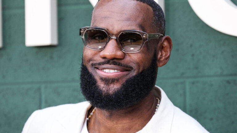 O filme de LeBron James que está conquistando a Netflix - Super Rádio Tupi
