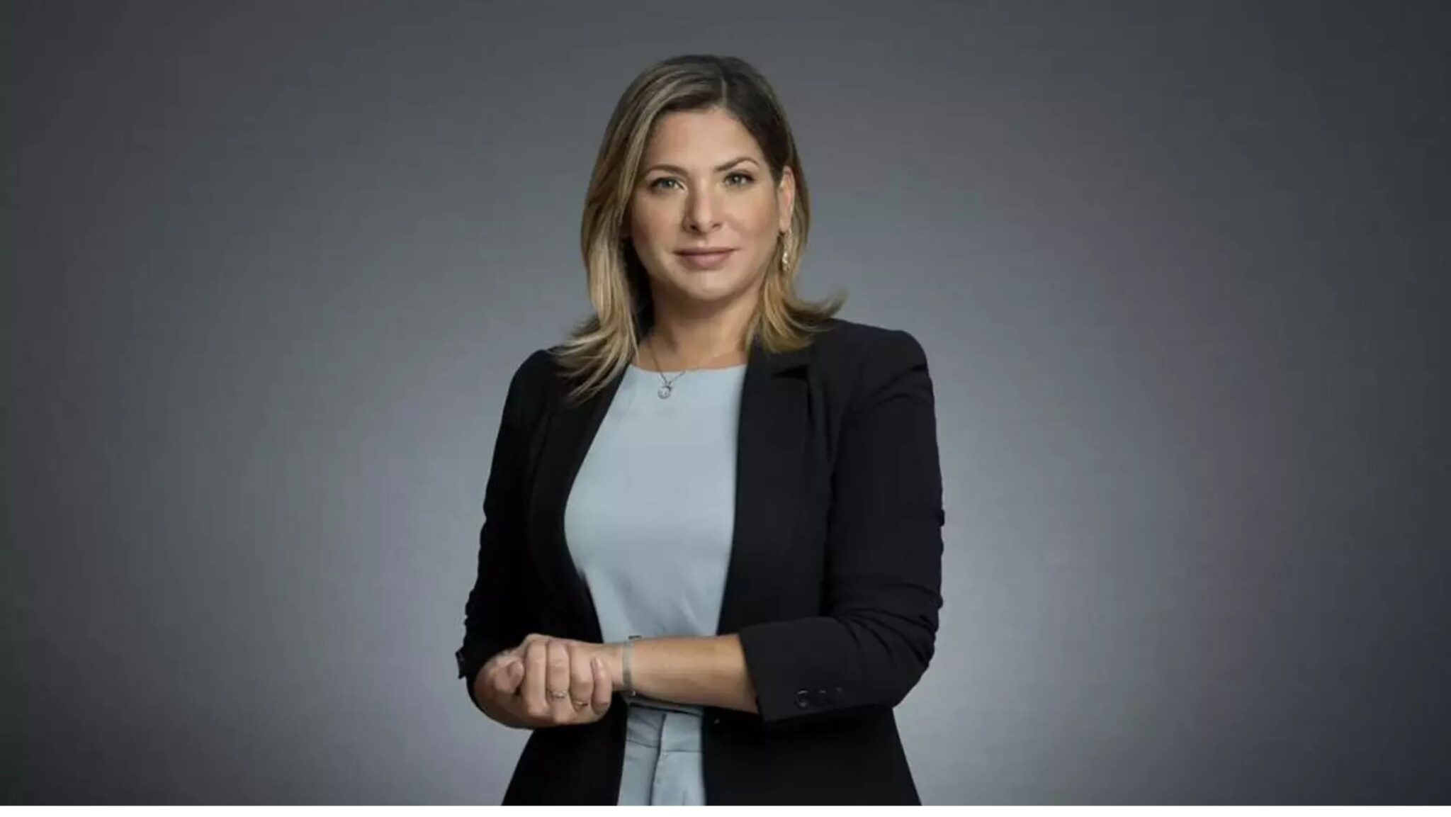 Após deixar a Globo, Daniela Lima se revolta com montagem polêmica ...