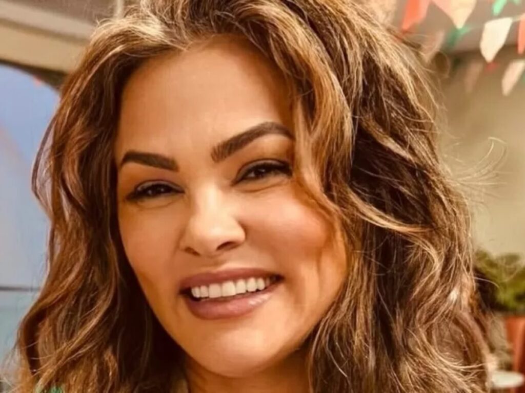 Suzana Alves relembra depressão após sucesso como Tiazinha: “Tinha medo ...