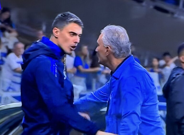 Tite e filho batem boca durante vitória do Cruzeiro no clássico ...
