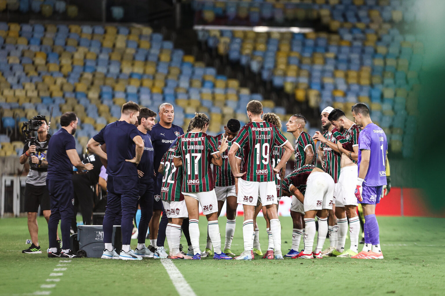 Fluminense exige “cheque” maior e muda tática em negociação da SAF ...