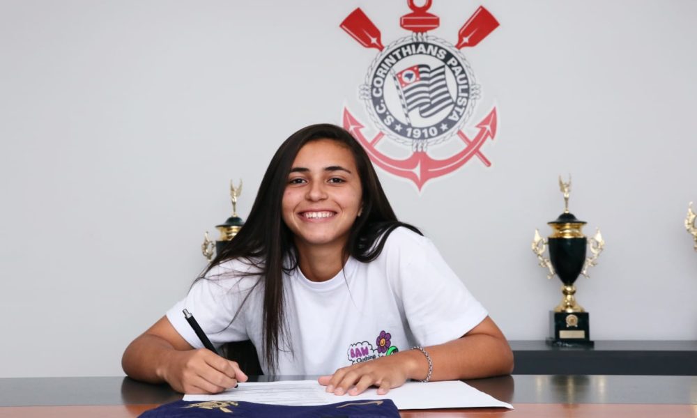 Corinthians anuncia chegada da meio-campista Mariza, ex-Grêmio - Super ...