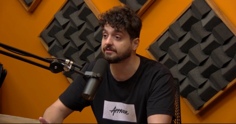 Monark estreia novo podcast após afastamento do 'Flow' - Super Rádio Tupi