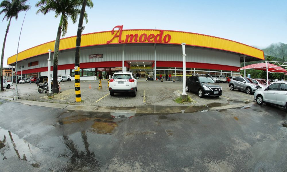 Lojas Amoedo demite 150 funcionários sem pagar indenizações - Super ...